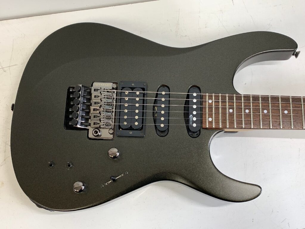 FERNANDES FR-55S SUTAINER フェルナンデス サスティナー搭載 FLOYDROSE LICENSED 黒 メタリック ...